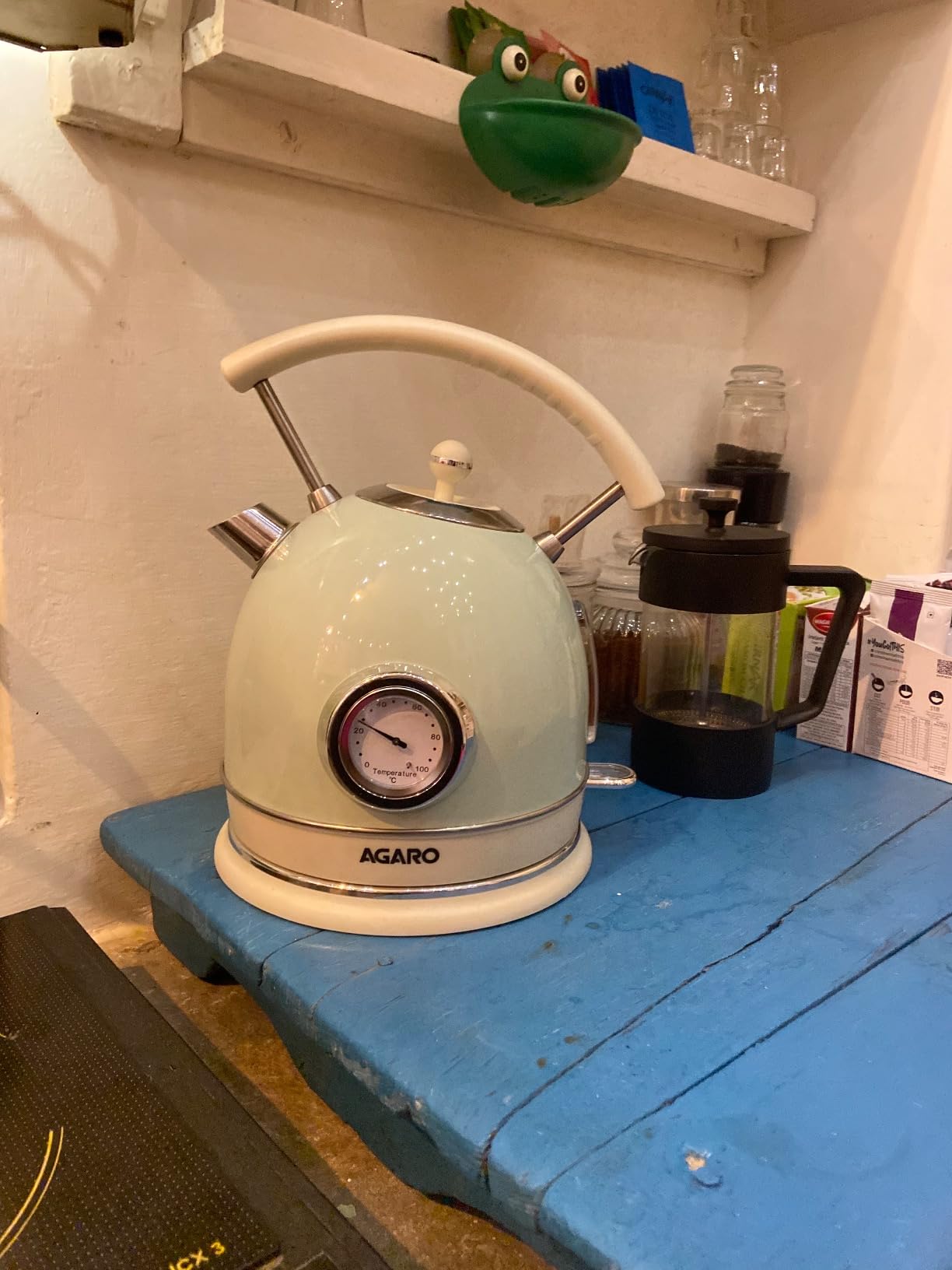 AGARO Regency Vintage Kettle 1.8L with Temperature Gauge, Hot Water ...