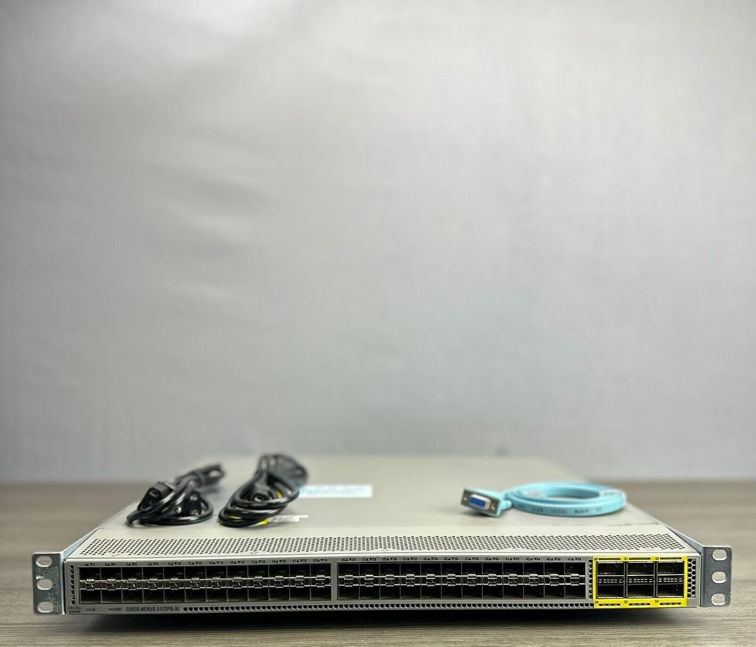 Amazon.com: Nexus N3K-C3172PQ-XL 48 SFP+ and 6 QSFP+ Ports Switch ...