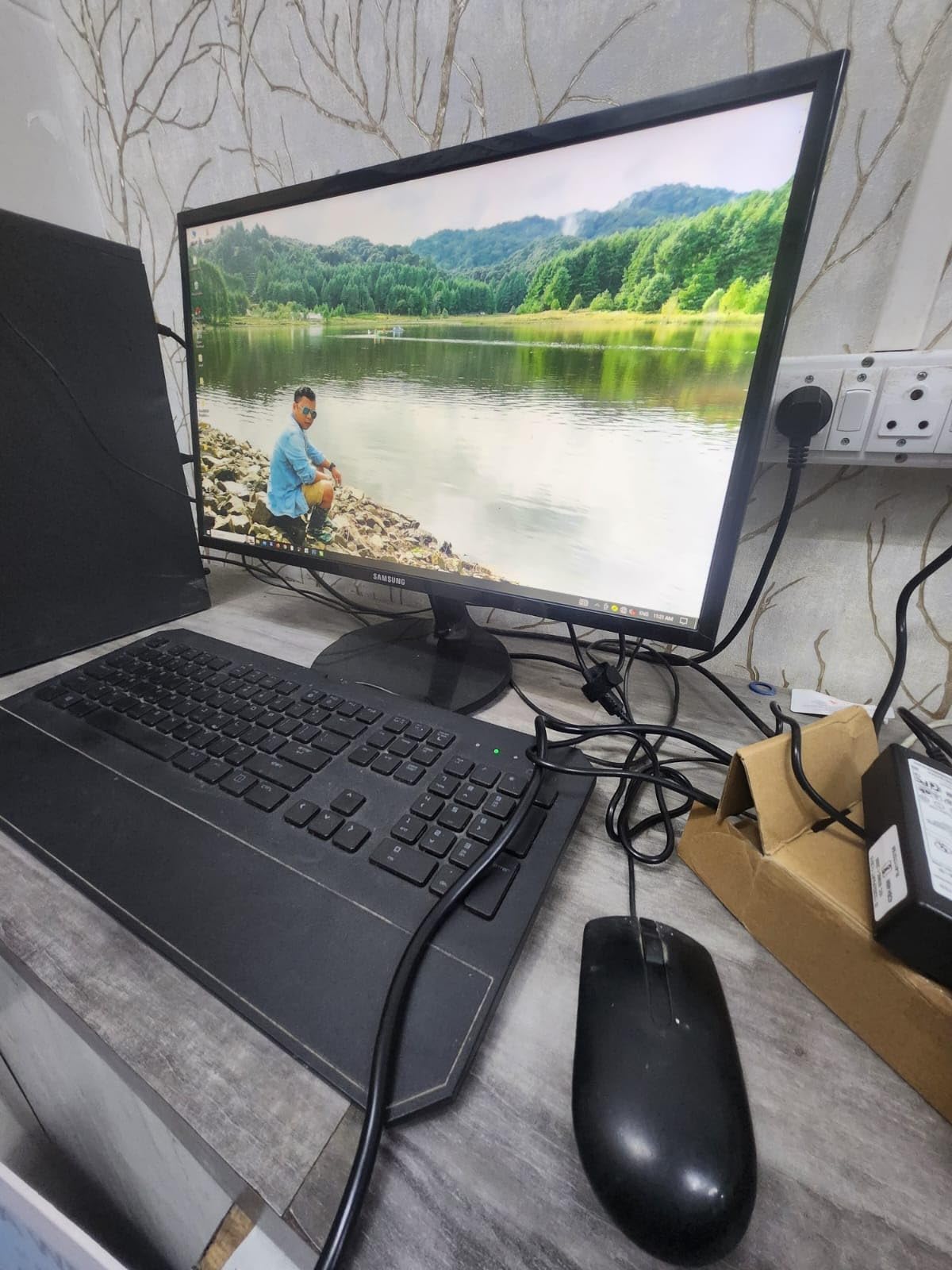 Hi-Lite Essentials 14V Power Adapter compatible for Samsung Monitor TFT ...