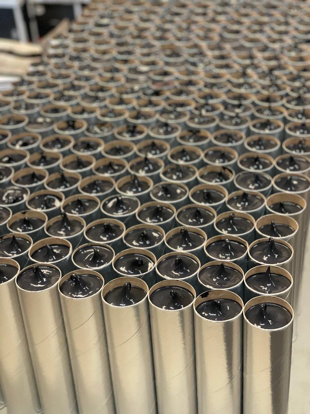 Amazon.com: Republic Oil Heavy Duty High Temp 3% Moly EP #1 Lithium ...