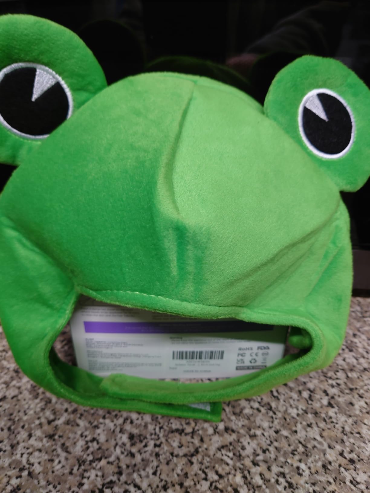 TRIXES Frog Hat with Large Novelty Eyes - Novelty Fancy Dress Costume ...