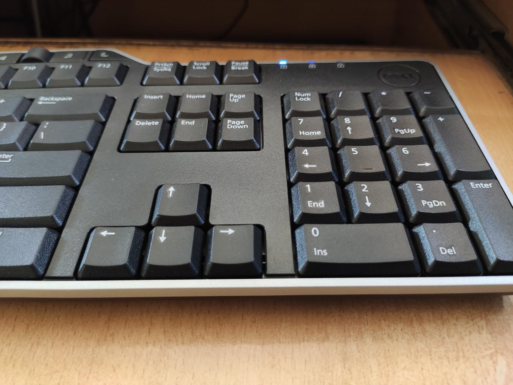 Amazon.in: Buy Dell KB522 Business Wired Keyboard, Quiet Acoustics, 7 ...