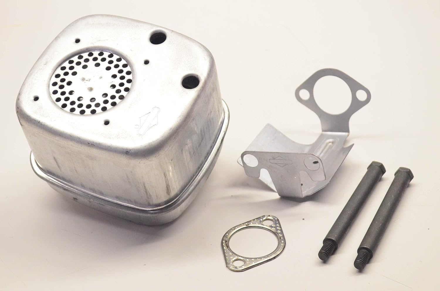 Amazon.com : Briggs & Stratton 491413 Muffler GRP Engine Parts : Lawn ...