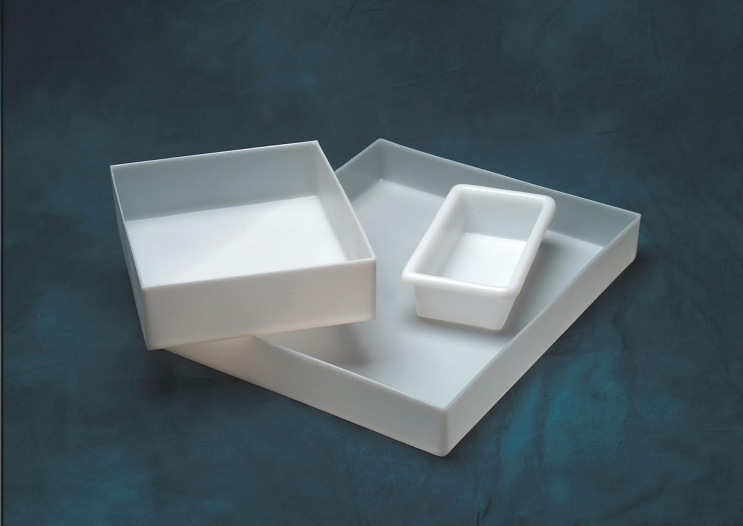 Amazon.com: Rolled Lip Tray, HDPE, 7 qt. : Tools & Home Improvement