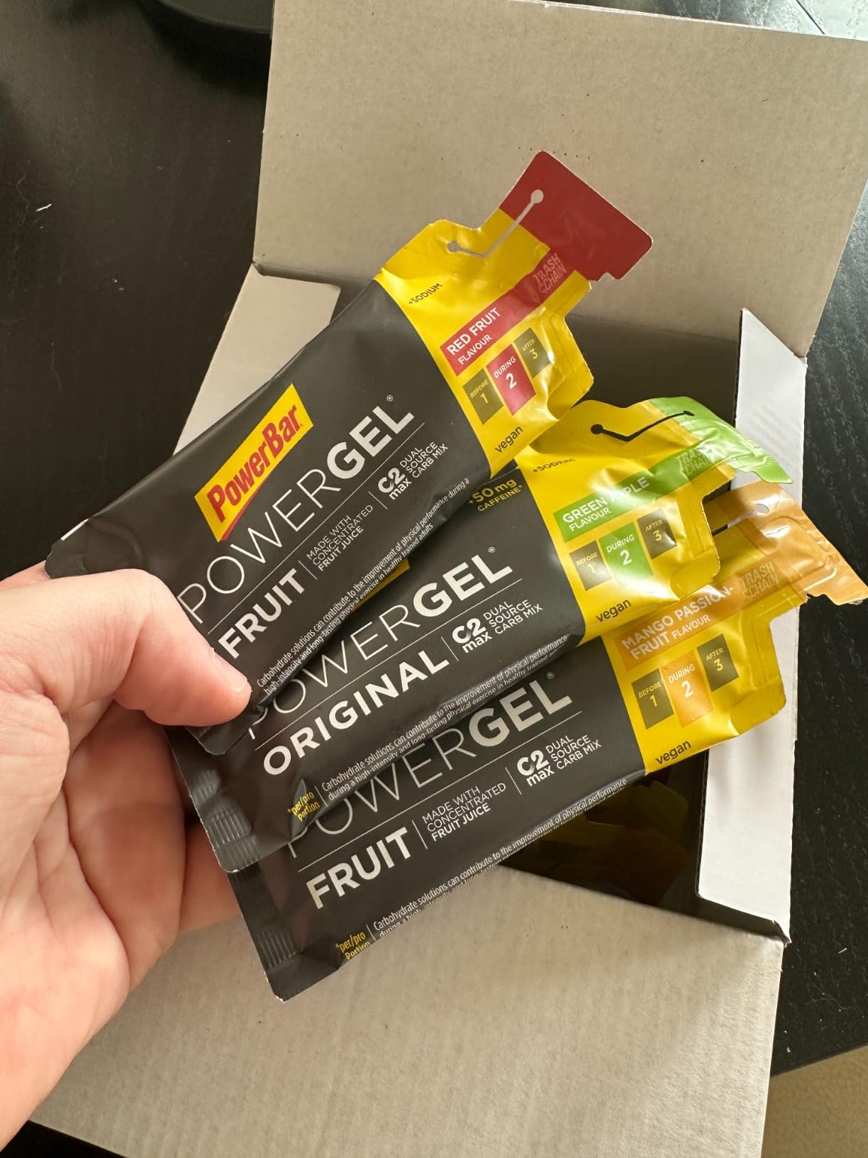 Powerbar - PowerGel Multiflavour Box - High Carb Energie Gele - C2MAX ...