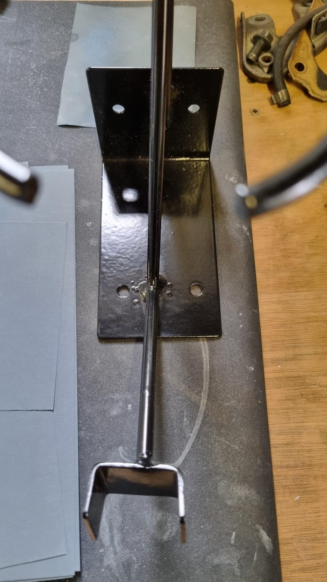 OKBY Spray Gun Stand, Gravity Feed Paint Spray Guns Holder Stands ...