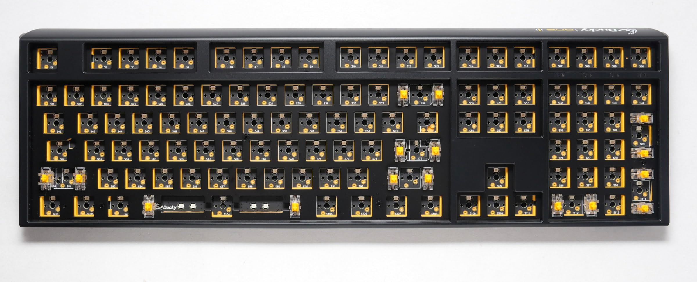 Amazon.com: Ducky One 3 Mini Cosmic Blue 60% Hotswap RGB Double Shot ...