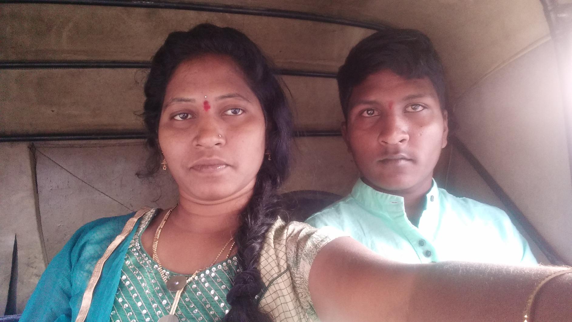 JHMART 2 in 1 Ceramic Hair Straightener Brush : Amazon.in: Beauty