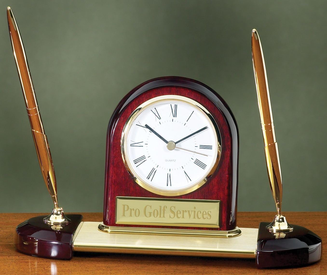 Amazon.com: THINGS REMEMBERED Engraved Mahogany Finish Clock and Pen ...
