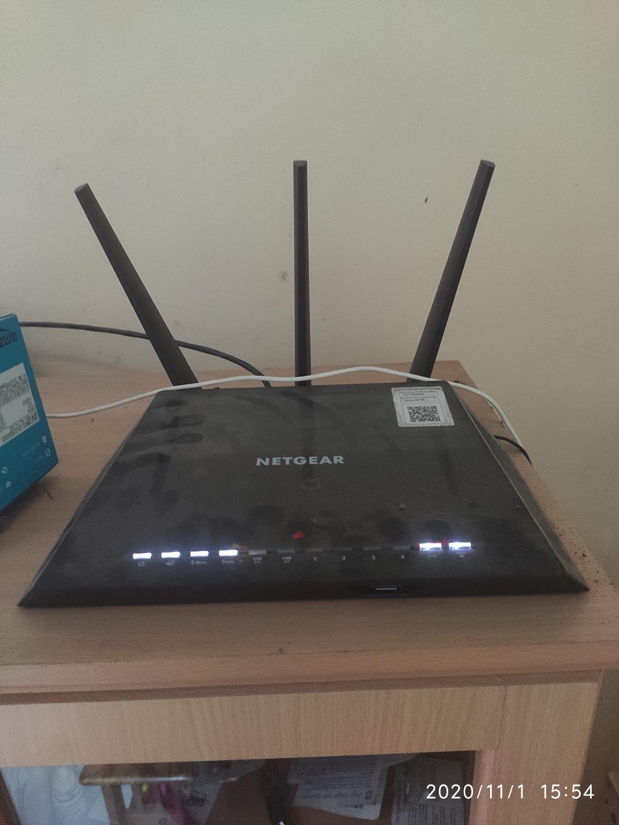 Netgear R6800 AC1900 Dual-Band Gigabit Wireless Router (Black) - Buy Netgear R6800 AC1900 Dual ...