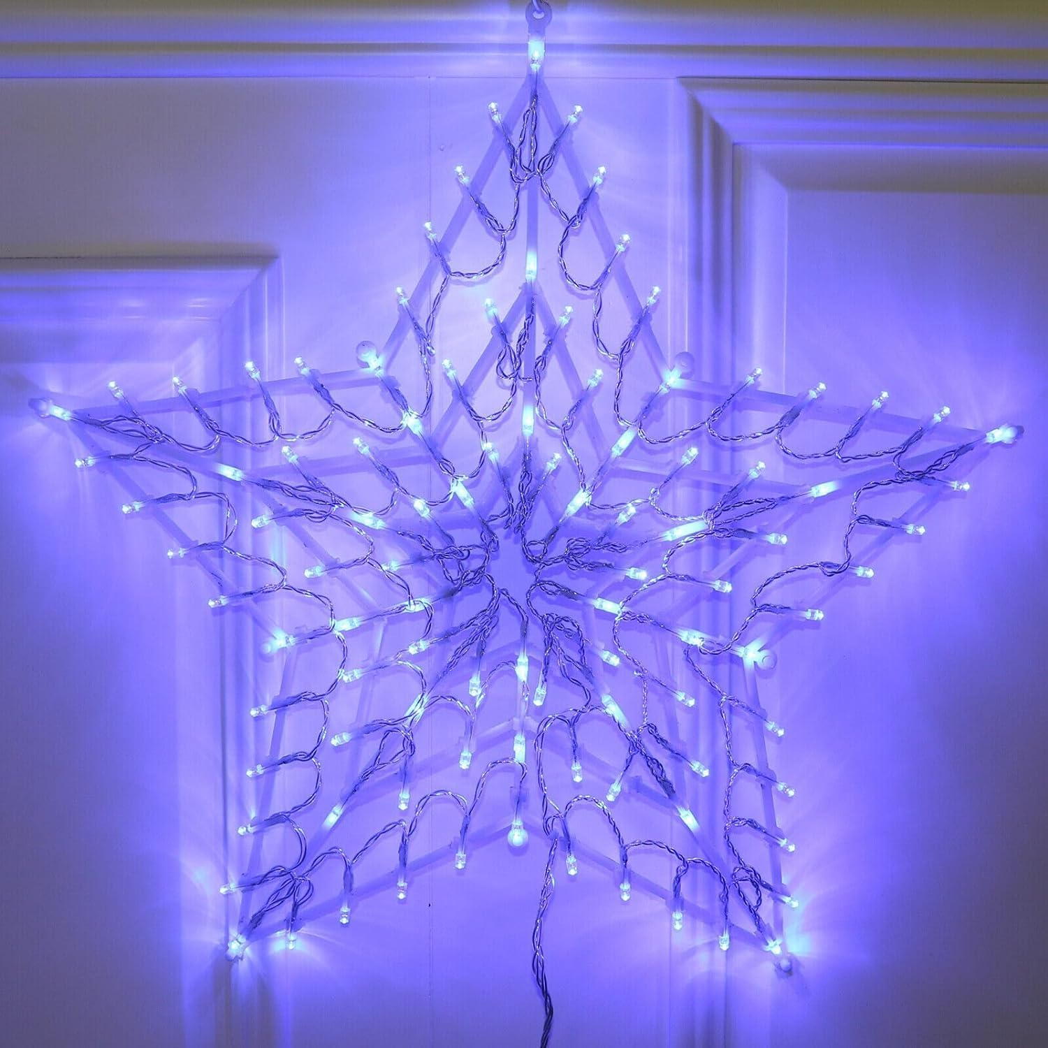 Lizaa 100 LED Christmas Star Silhouette Lights - Plug-in, Main Powered ...
