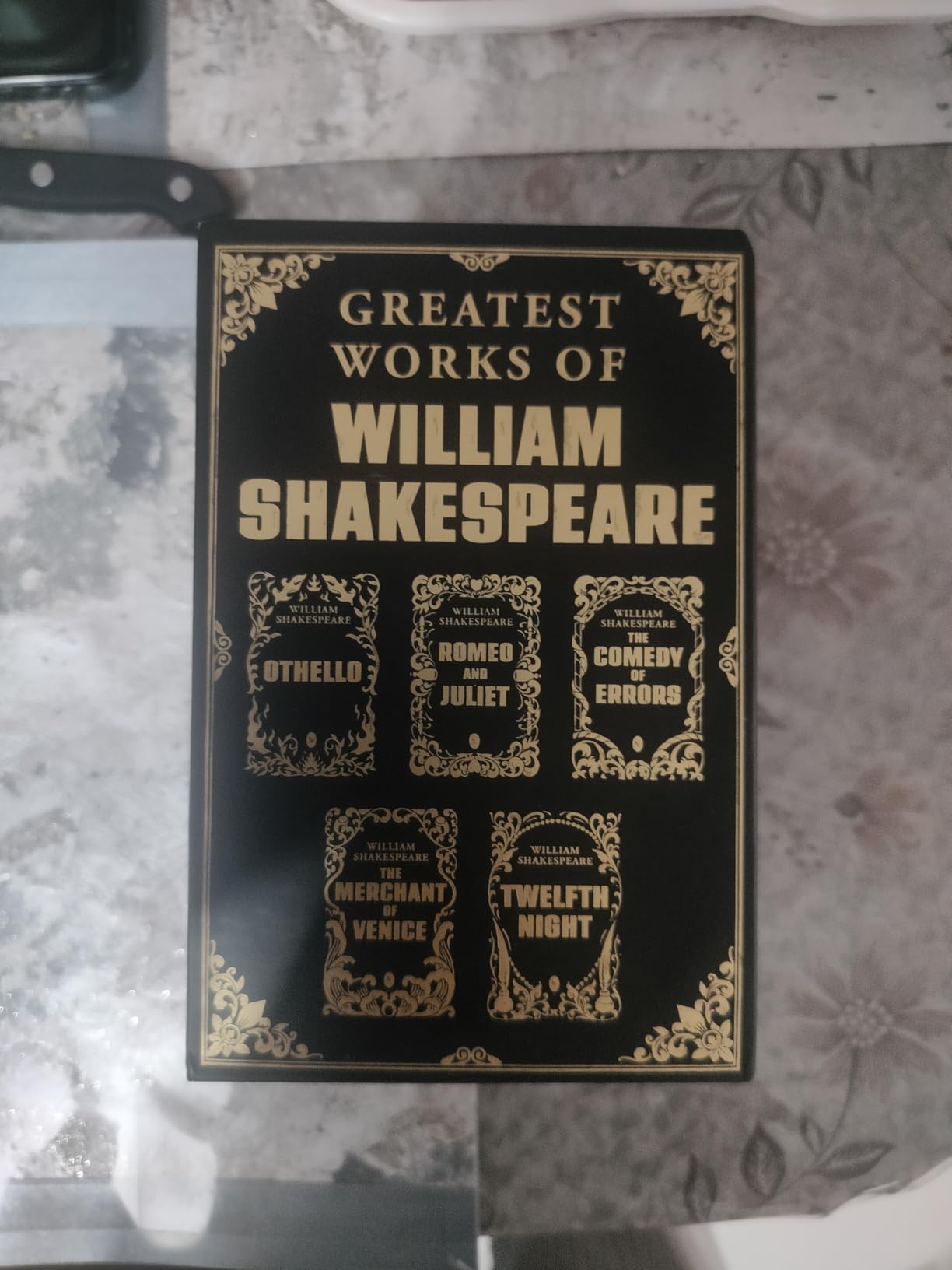 Greatest Works of William Shakespeare (Boxed Set of 10) - Hamlet ...