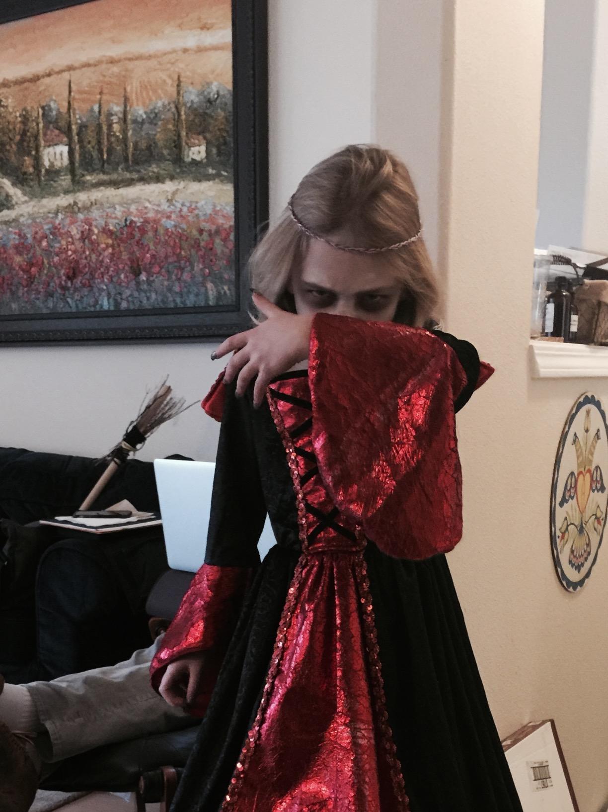 Amazon.com: Forum Novelties Vampire Princess Costume Dress, Child ...