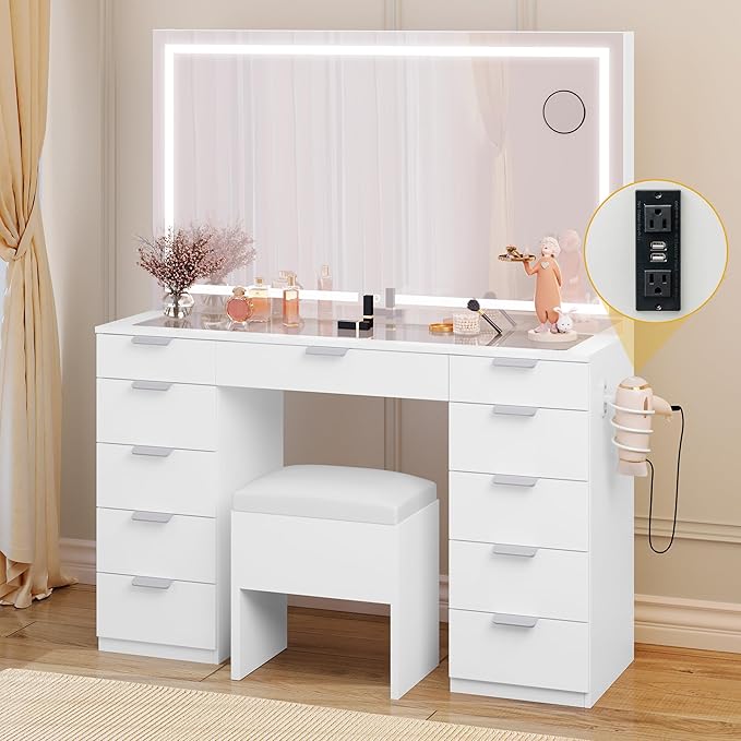 Amazon.com: DWVO Vanity Desk Set with Large LED Lighted Mirror & Power ...