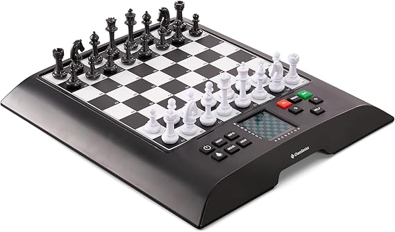 Amazon.com: Millennium Model M810 ChessGenius Large Chess Computer ...