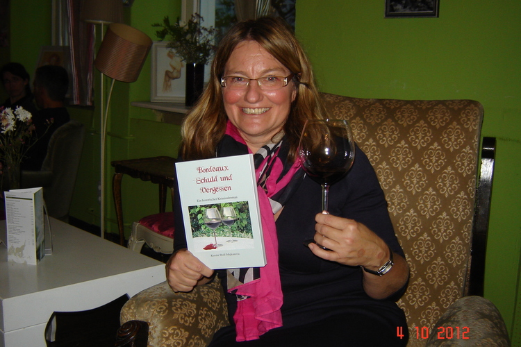 Amazon.de: Kerstin Wolf-Mujkanovic: Bücher, Biographie, neuestes ...