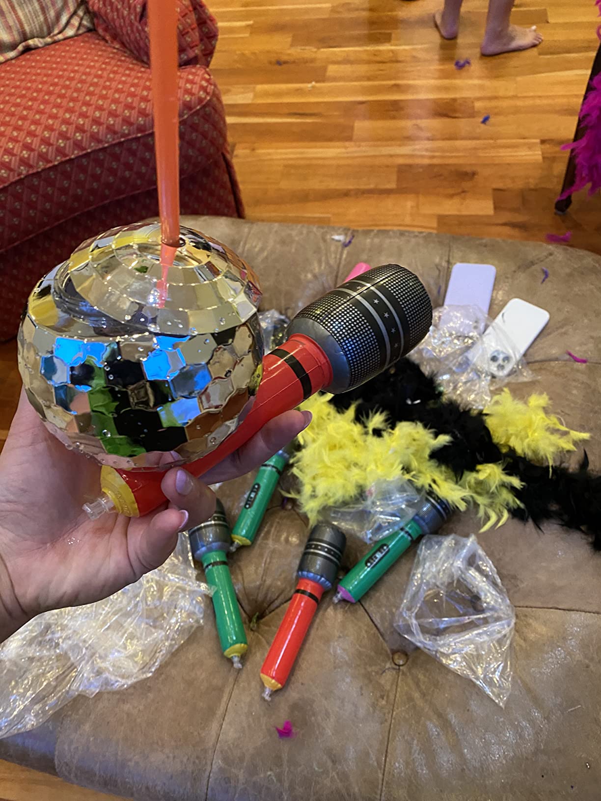 Amazon.com: obmwang 8pcs Assorted Colors Feather Boas, Women Girls ...