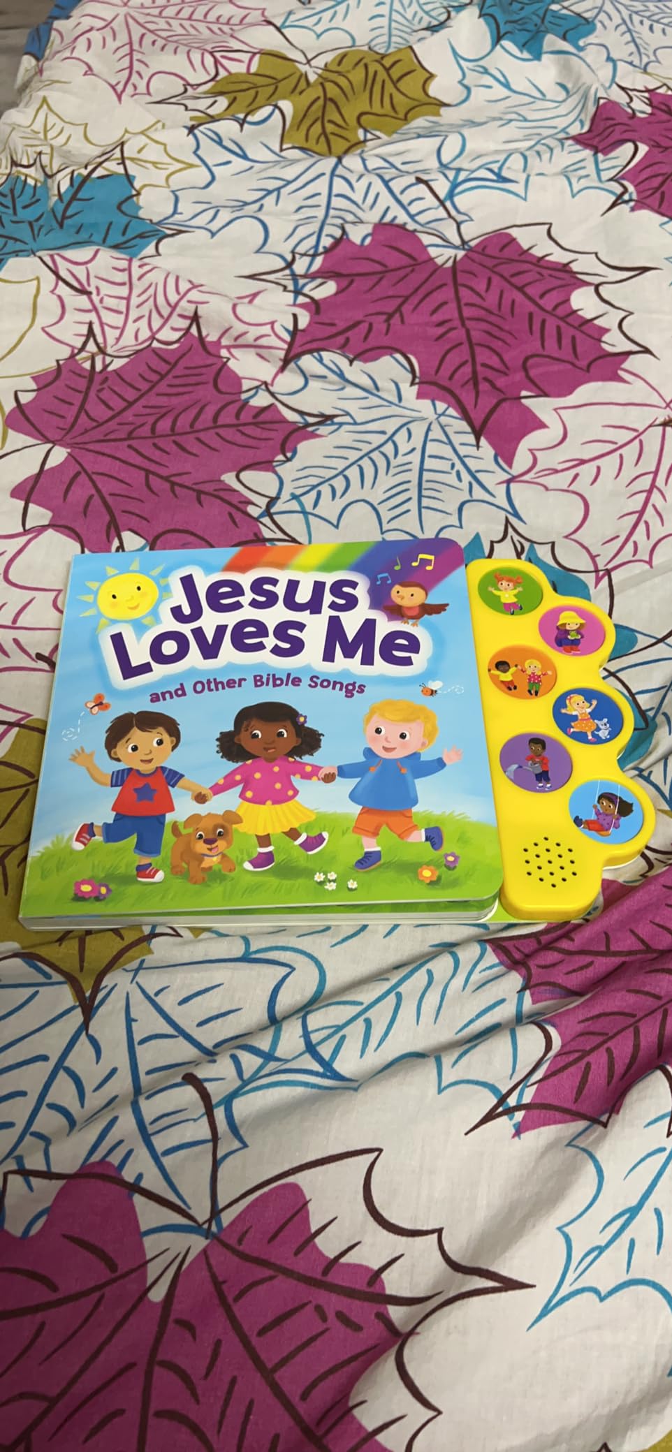 Jesus Loves Me (6-button Sound Book) : Publishing, Kidsbooks, Mitchell ...
