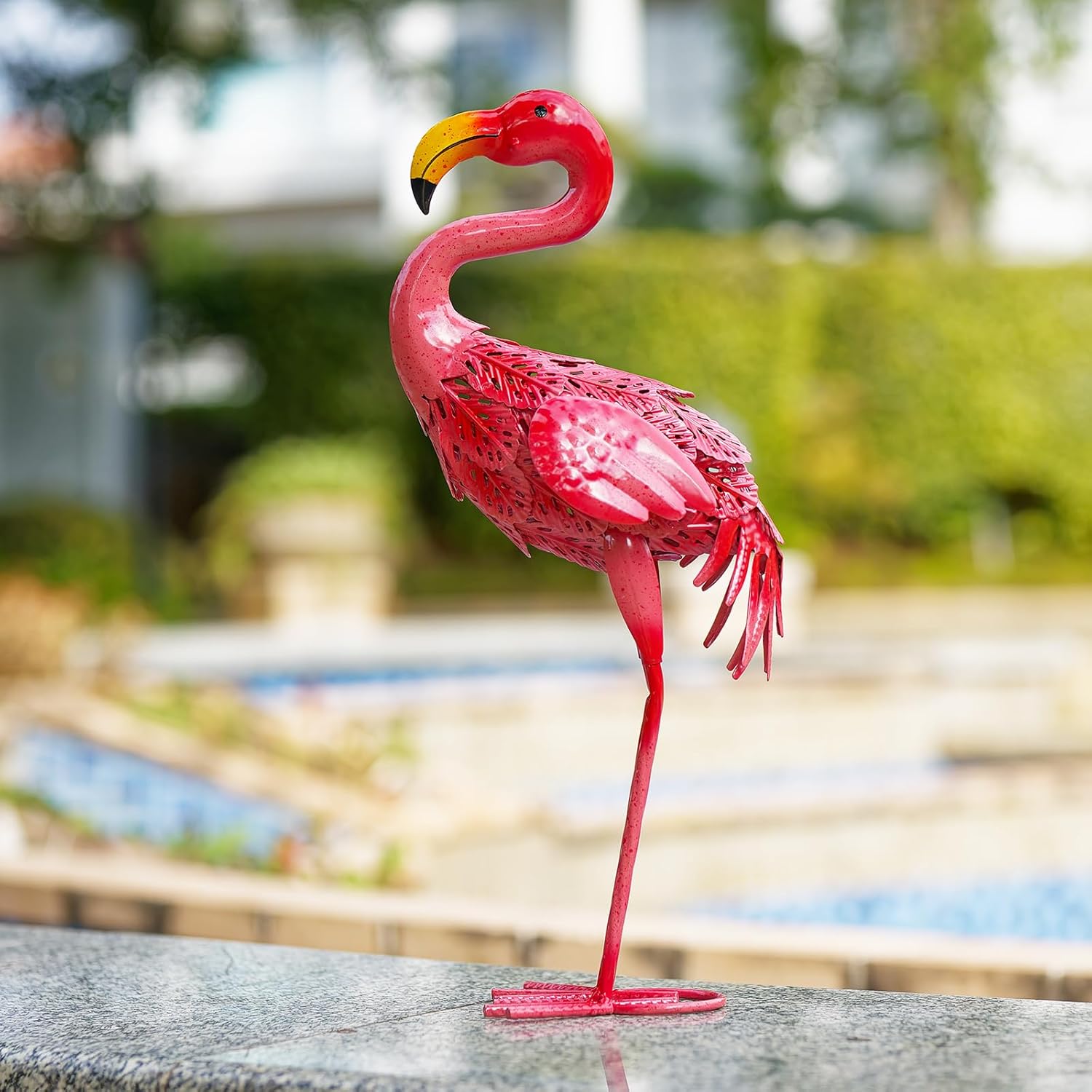Amazon.com: dreamskip Metal Flamingo Garden Statues Outdoor Decor, Pink ...
