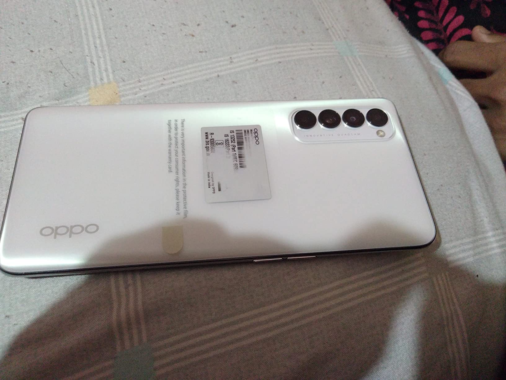 (Refurbished) OPPO Reno4 Pro (Silky White, 8GB RAM, 128GB Storage ...