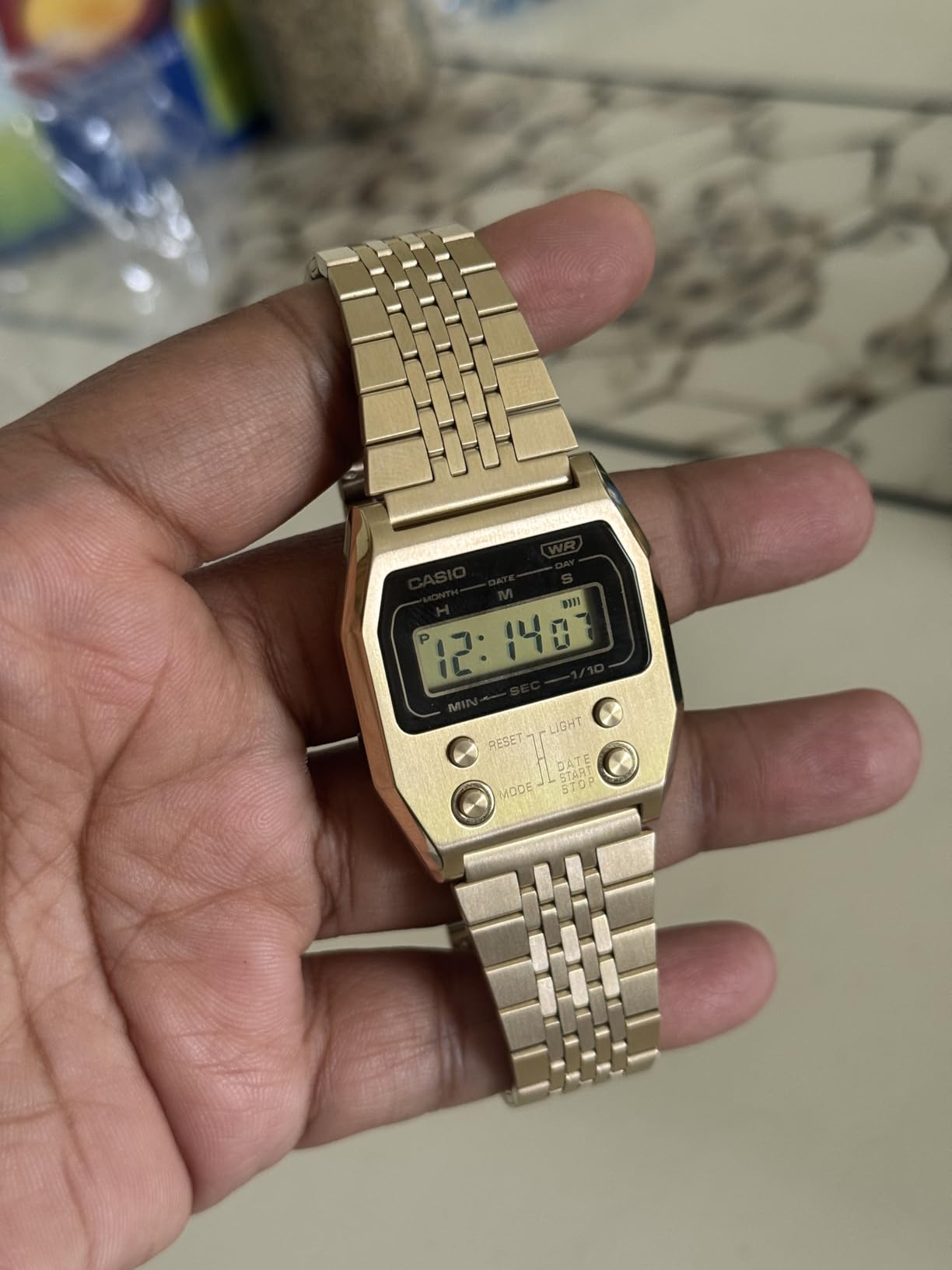 Casio Unisex Vintage A1100G-5DF Gold Digital Dial Gold Stainless Steel ...