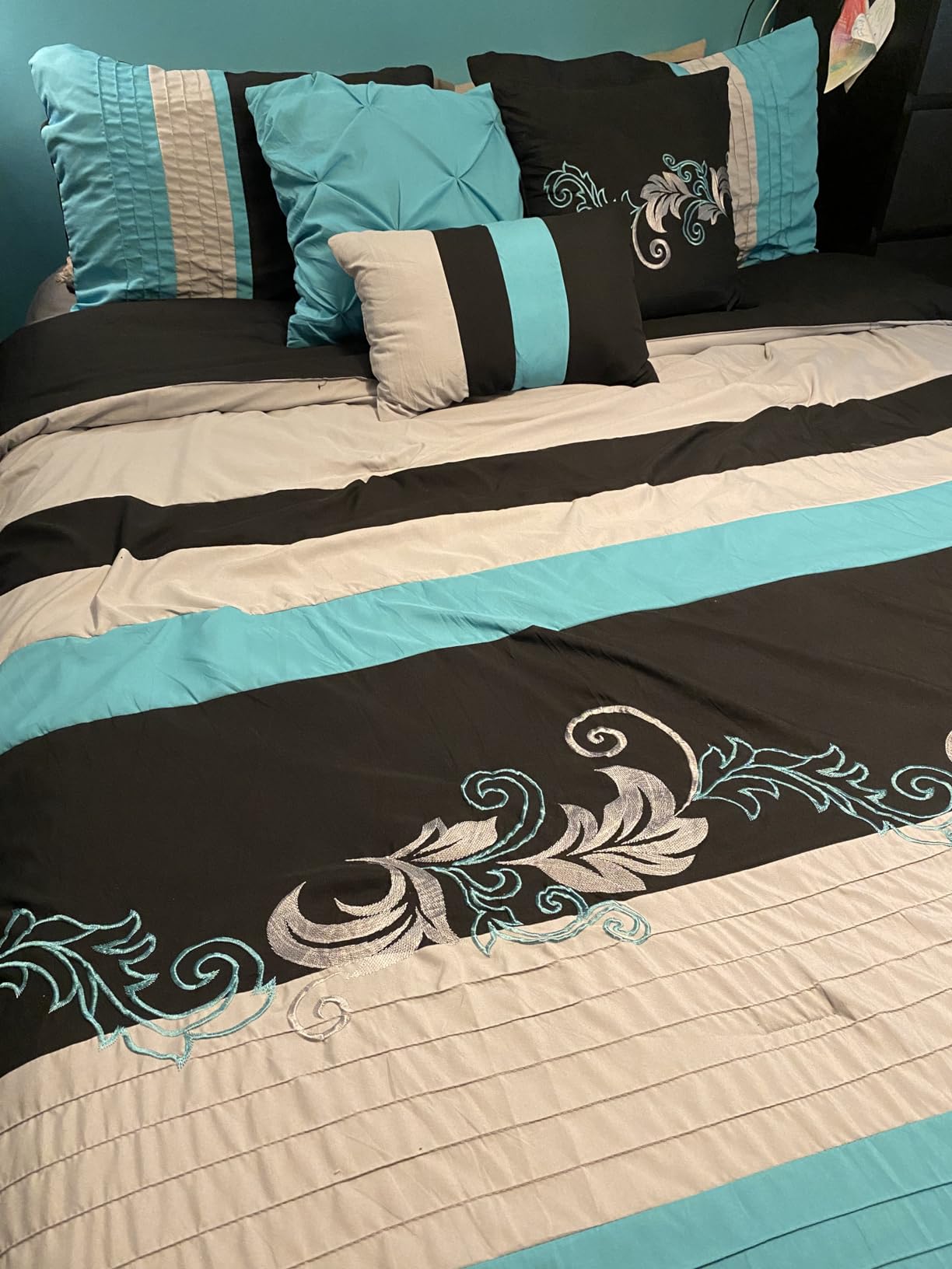 $15/mo - Finance Chezmoi Collection Napa 7-Piece Luxury Leaves Scroll ...