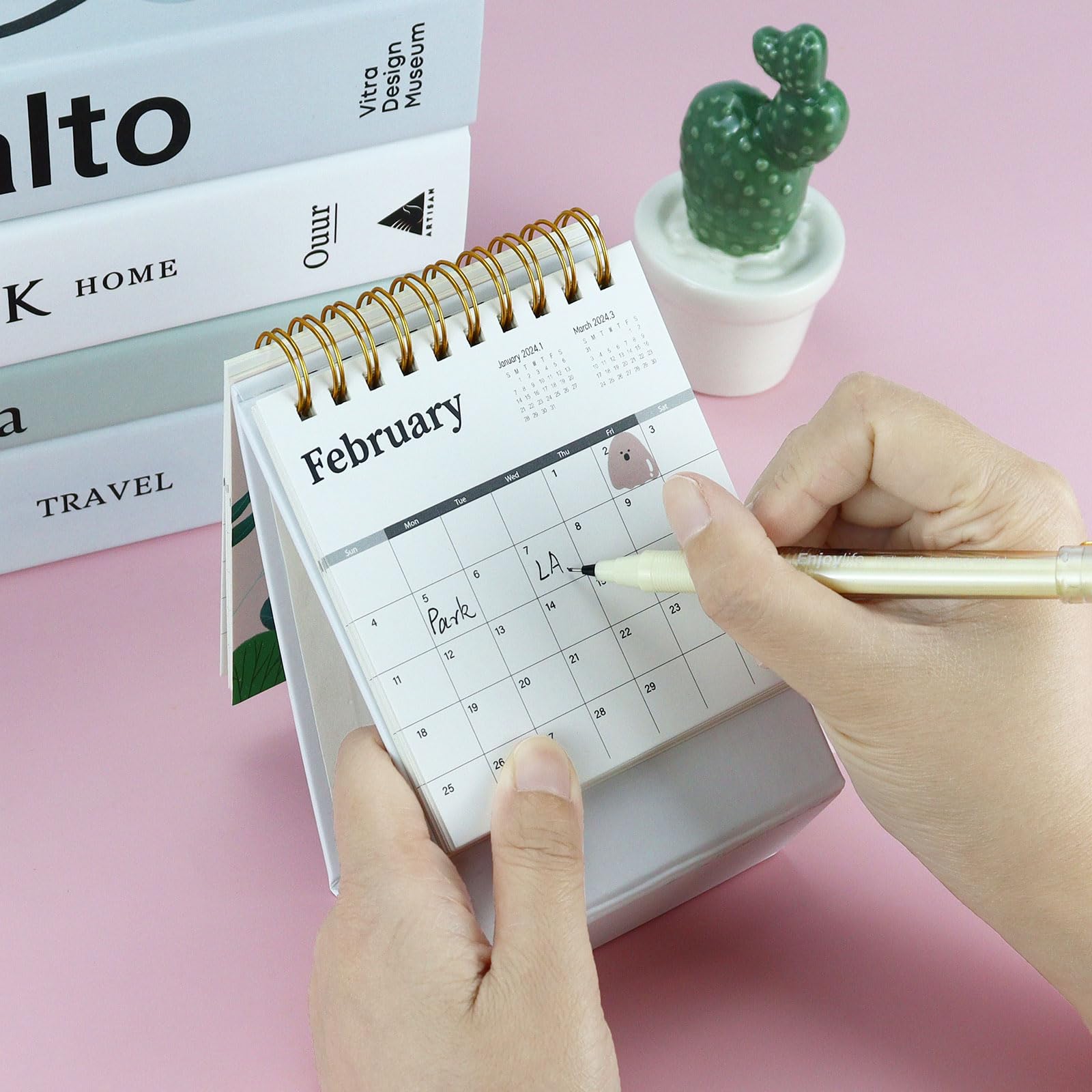 Snapklik.com : Koqye 2023-2024 Mini Desk Calendar, Portable Small ...