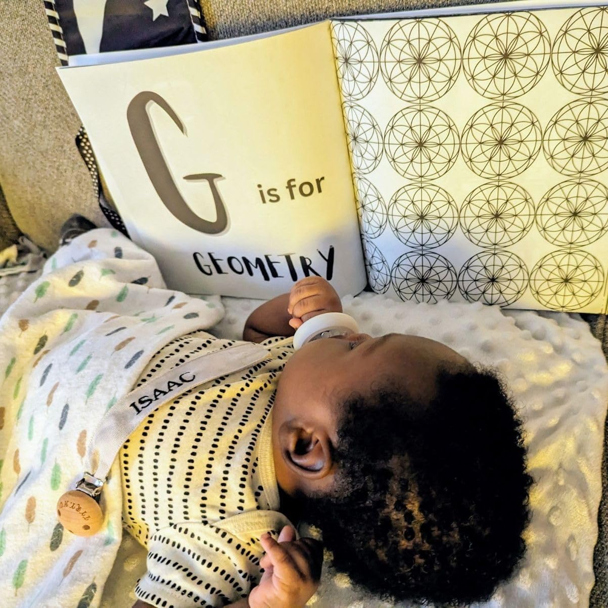 THE LITTLE MATHEMATICIAN - High Contrast Baby Book for Newborns 0-12 ...