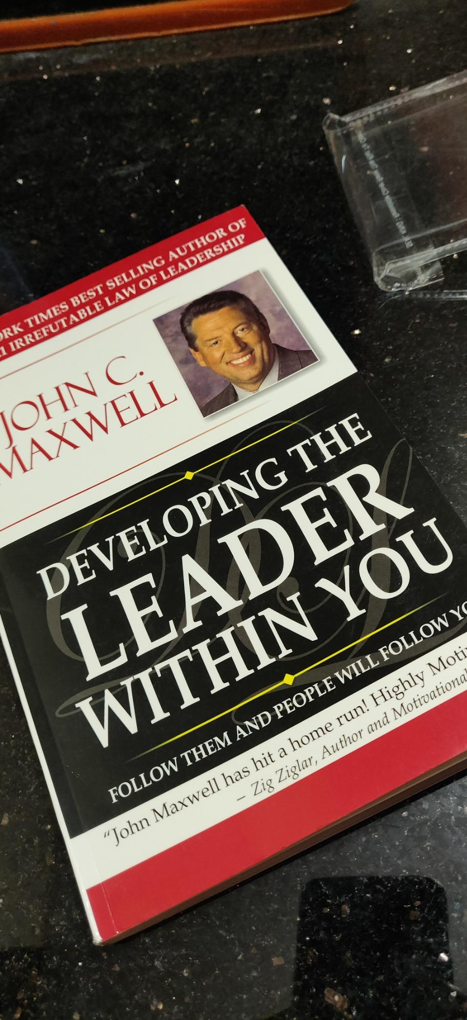 Developing The Leader Within You-John C. Maxwell : Amazon.in: Fashion