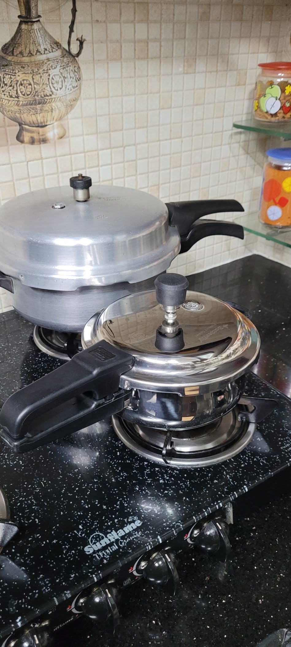 Buy Butterfly Curve Stainless Steel Pressure Cooker, 2 Litre, Silver ...