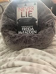 Amazon.com: Never Lie: An addictive psychological thriller ...