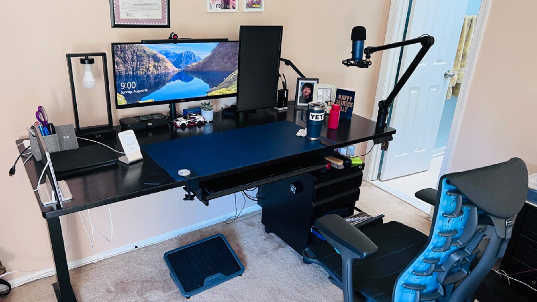 $32/mo - Finance Fully Jarvis Standing Desk 60" x 27" Dark Bamboo Top ...