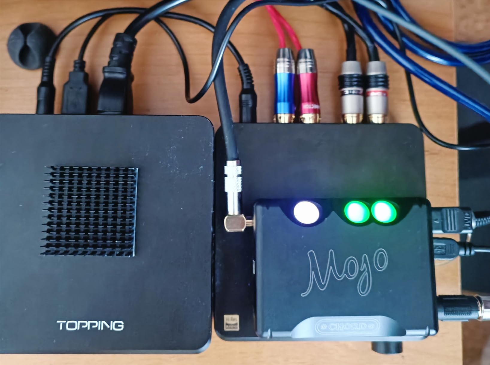 Amazon.co.jp: CHORD Mojo [Black] : 家電＆カメラ