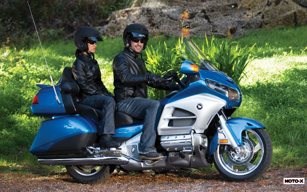 Amazon.com: Motorcycle Honda Goldwing 2012 37 - 8X10 Photo: Posters ...