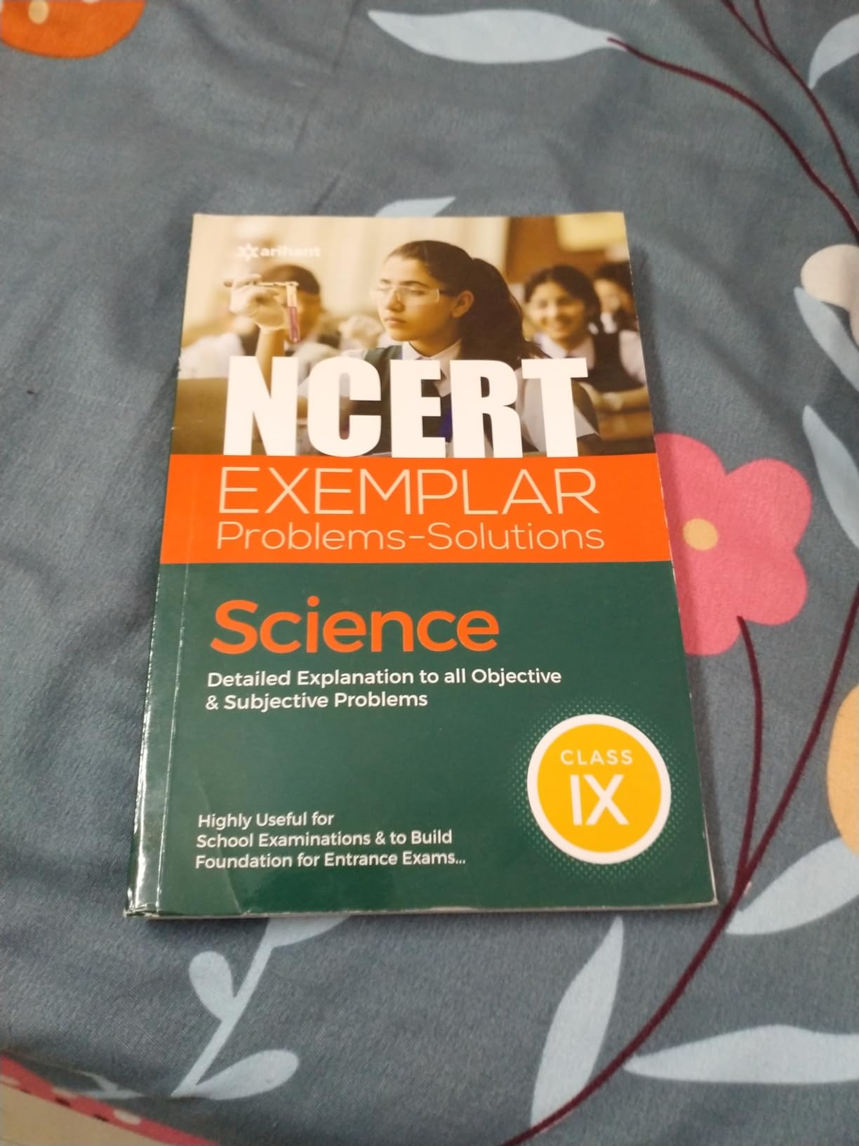 (Old Edition) Arihant NCERT Exemplar Problems Solutions Science class ...