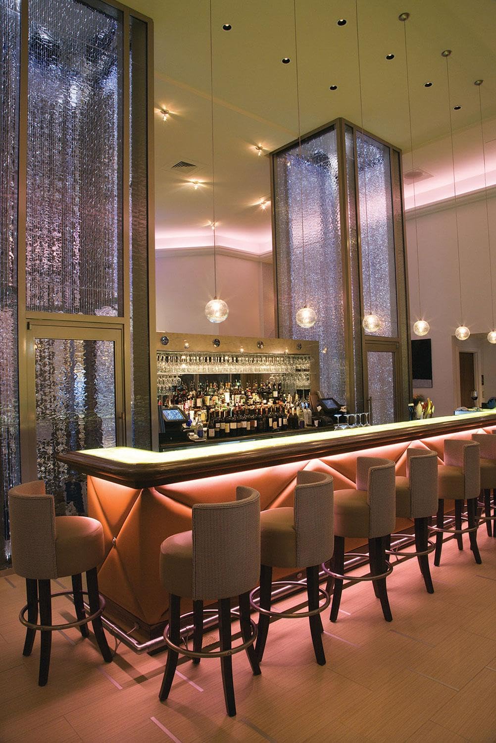 Chicago Bar Rail Molding