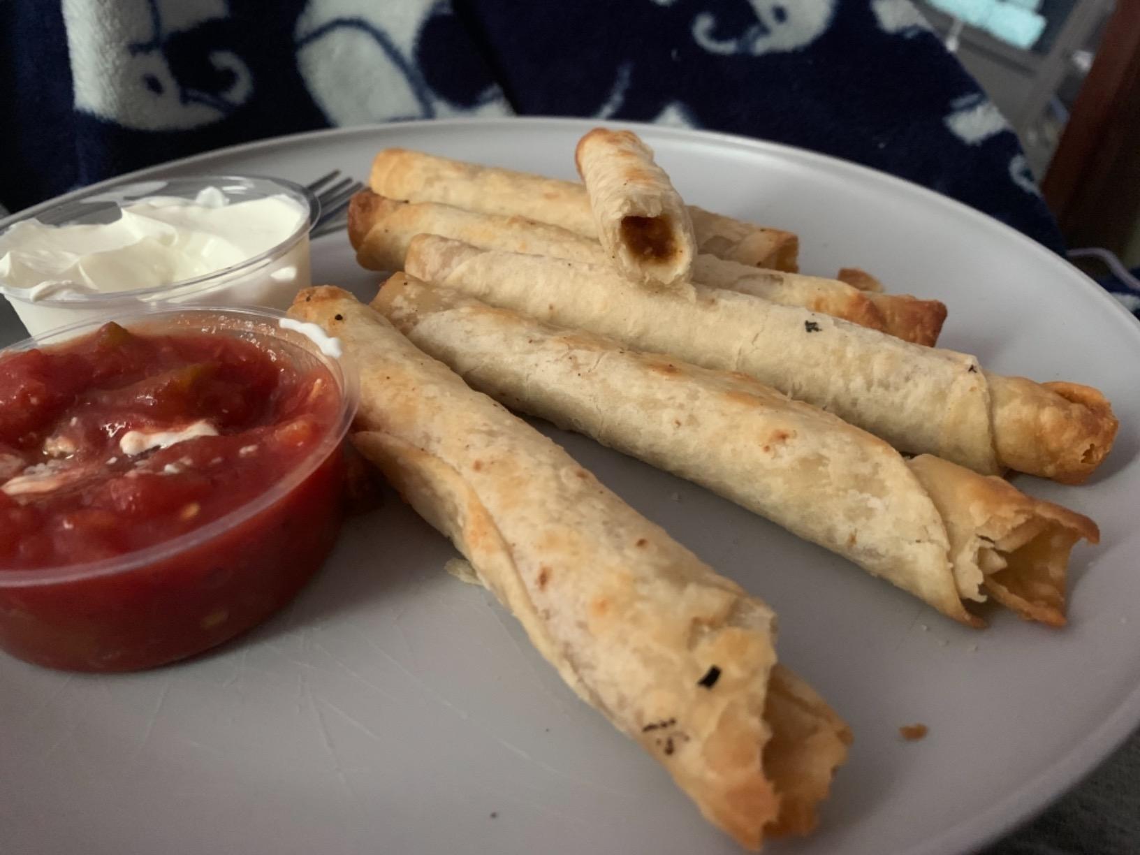 Amazon.com: El Monterey Taquitos Flour, Chicken and cheese Box, 20 Oz ...