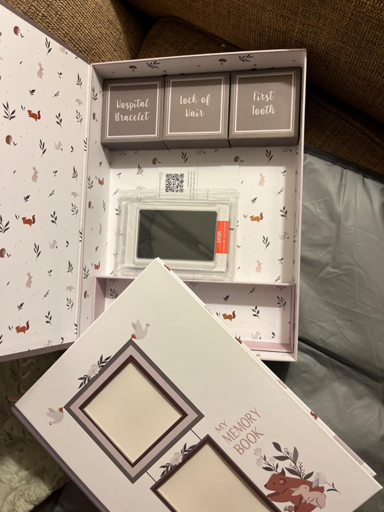 Amazon.com: Baby Memory Book WITH Keepsake Box, 6 Baby Shower Gifts in ...