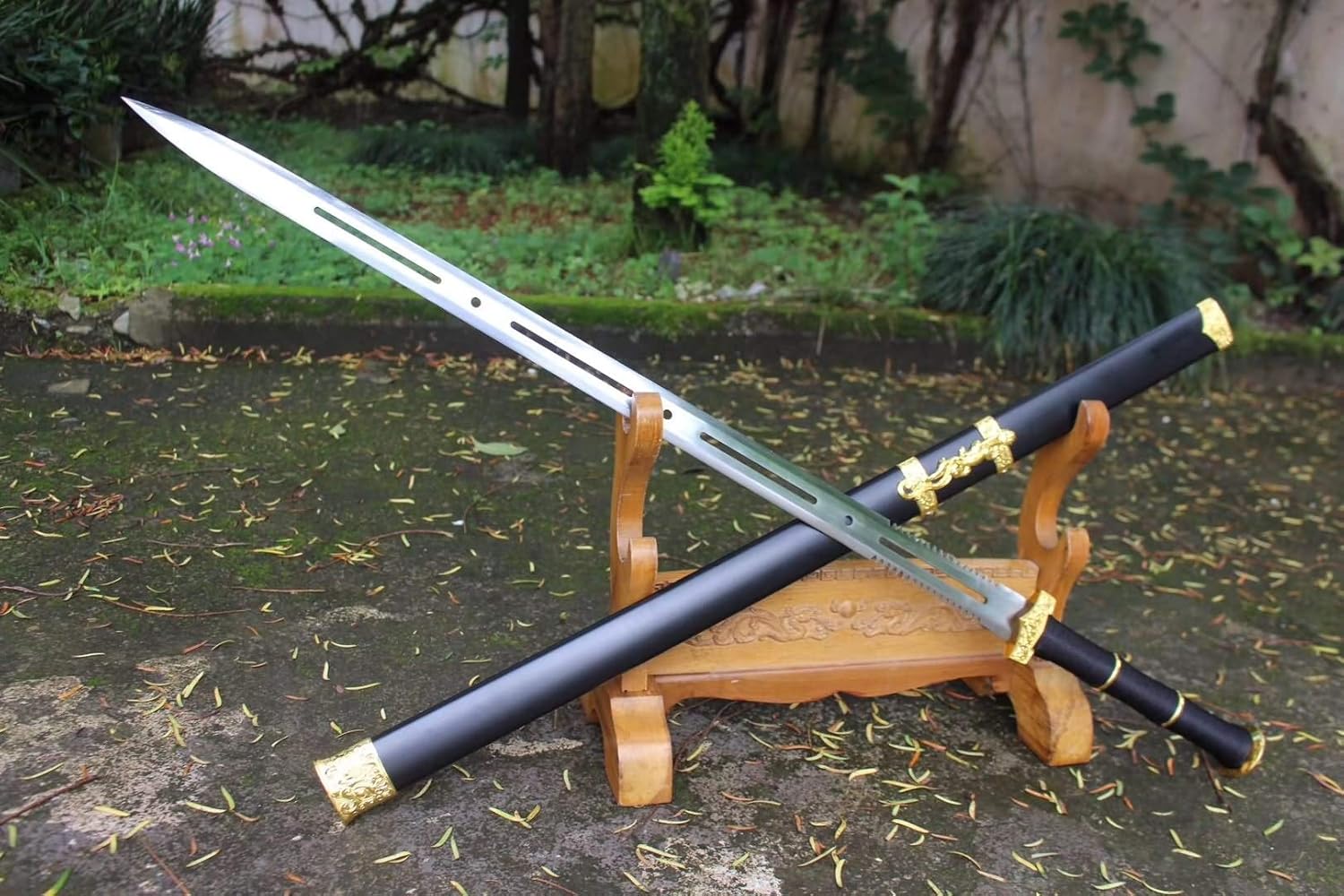 Amazon.com : Chinese Sword,Flying Shark Sword,Handmade(High Carbon ...