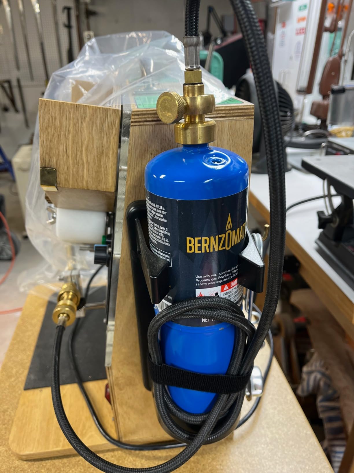 Amazon.com: BISupply Propane Tank Extension Hose Kit, 5ft Long - Gas ...