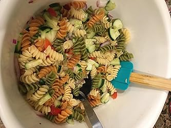 Hope's Table: Everyday Recipes from a Mennonite Kitchen: Helmuth, Hope ...