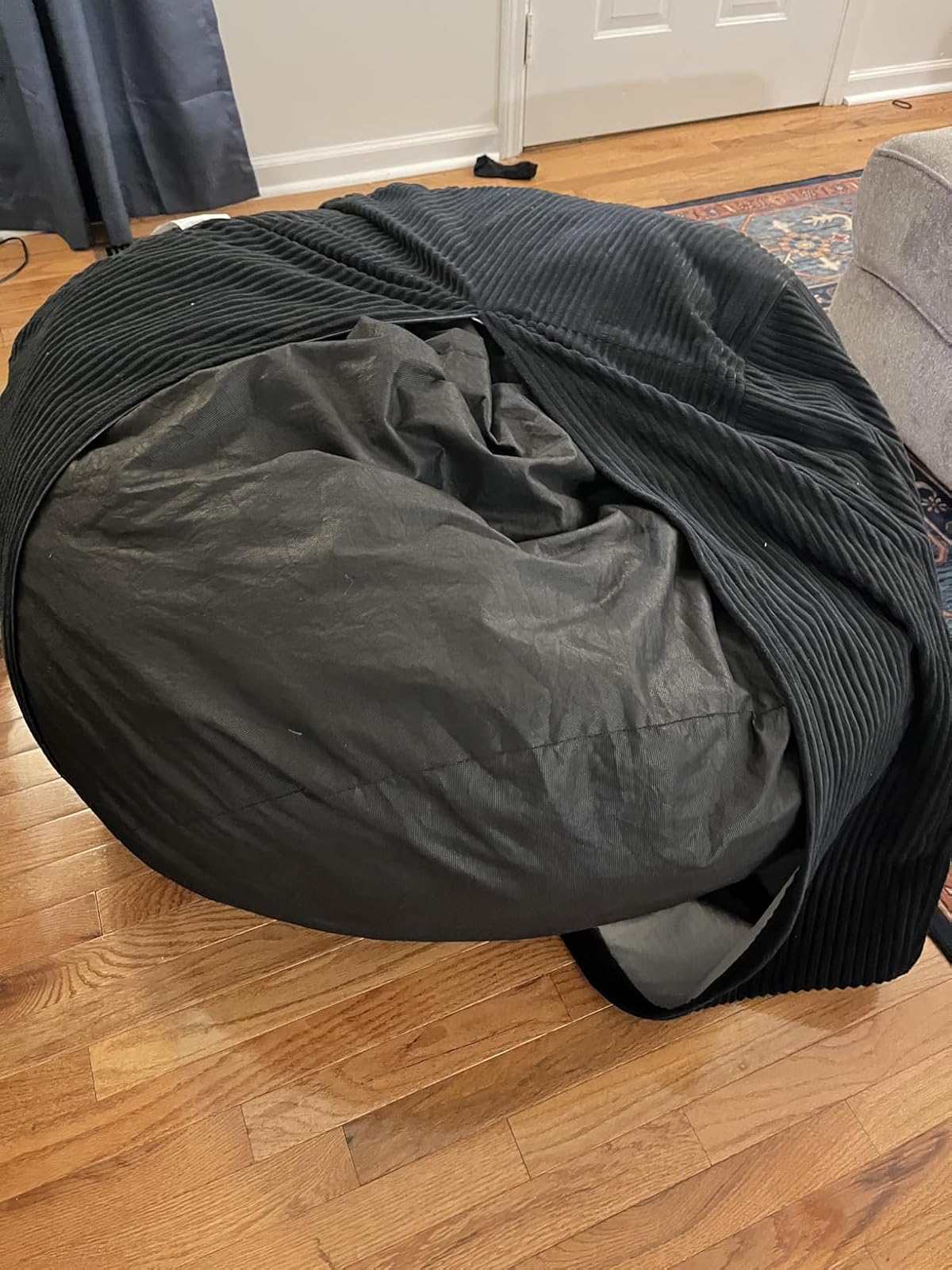 Busted cover, defective zipper