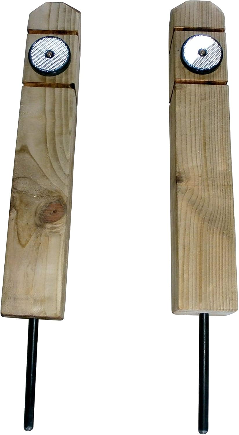 2 x 18 inch (45cm) Timber Reflective Keep Off Grass Verge Posts ...