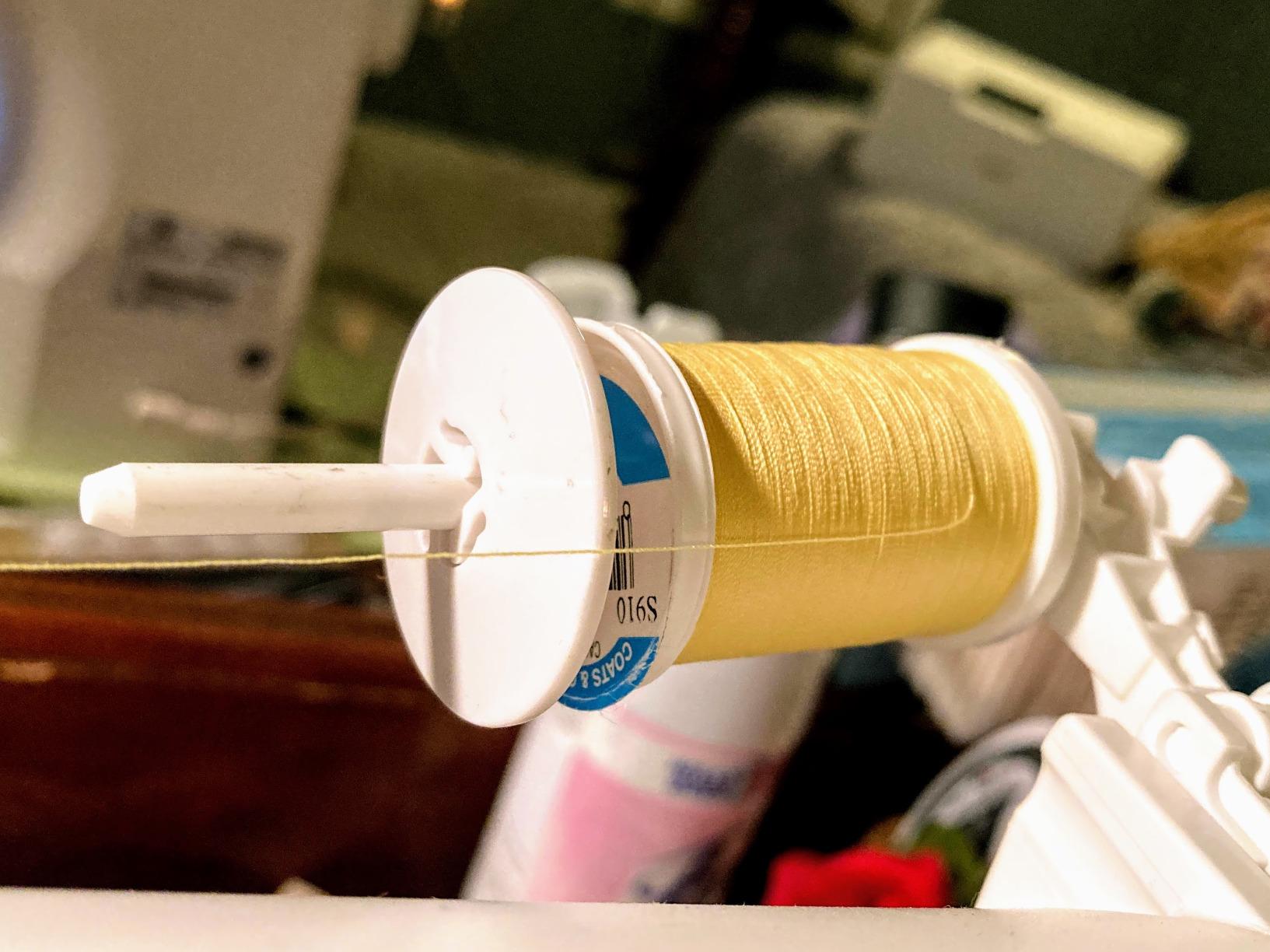 Amazon.com: Spool Cap Set Small Medium Large/Fits Most Baby Lock ...