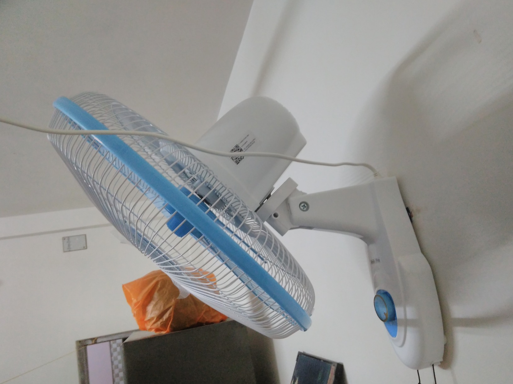 Buy Usha Helix Pro High Speed 400mm Wall Fan (Blue) Online at Low ...