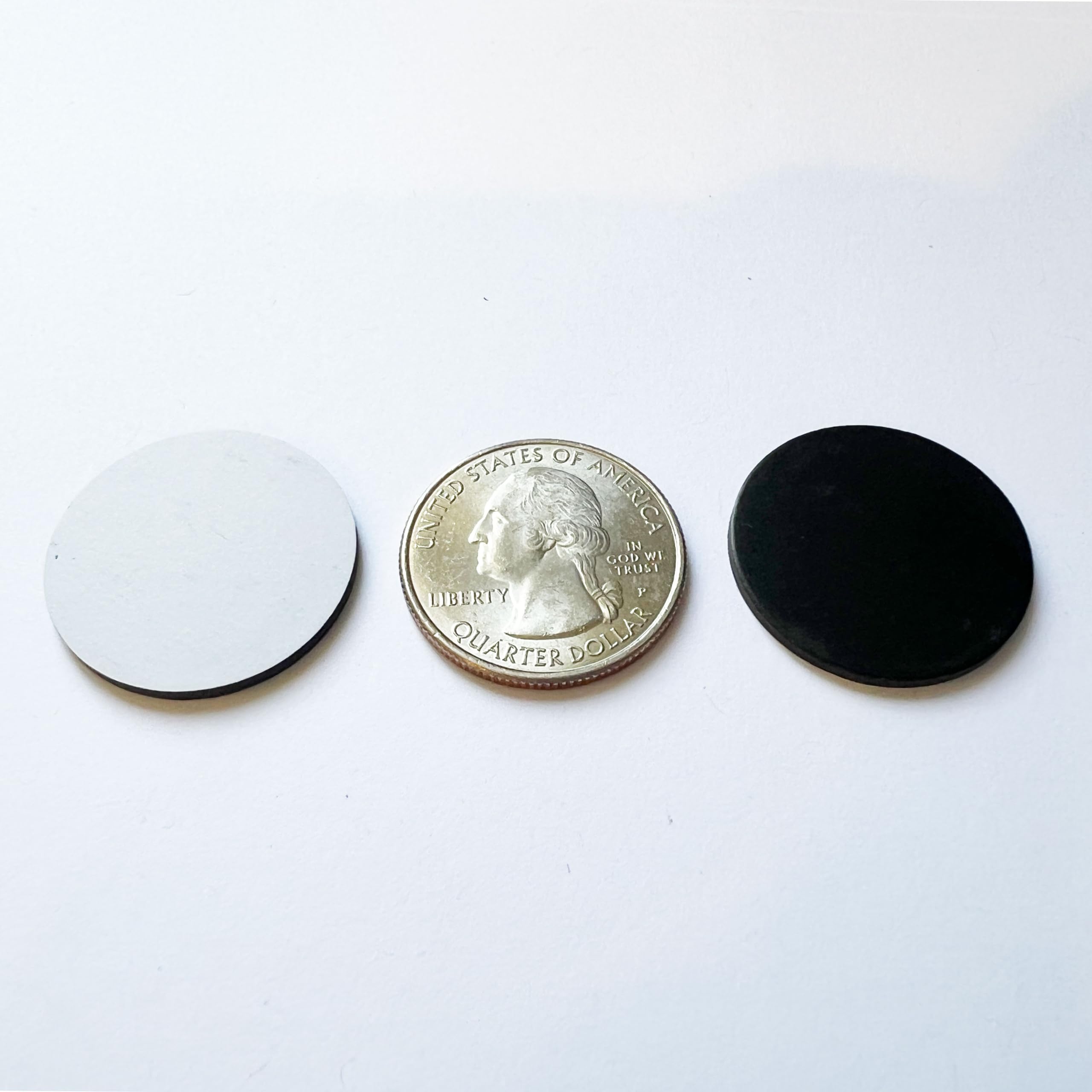 Snapklik.com : Double-Sided Flip Magnets, 25 Pack, 1" Black/White, For ...