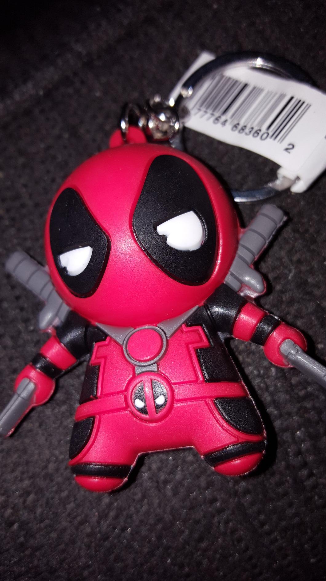 Amazon.com: Marvel Deadpool Series 1 Collectible Blind Bag Key Chains ...