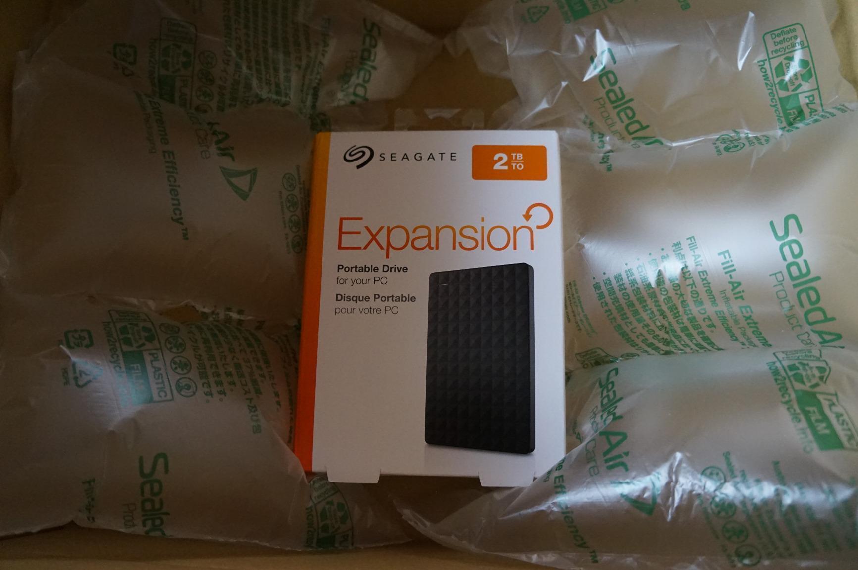 Amazon.co.jp: [Japan Authorized Distributor] Seagate Portable 2TB HDD 2 ...