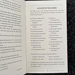 Tarot of the Unexplained: A Deck of Cryptids, Ghosts, UFOs and Other Urban Oddities (78 Cards ...