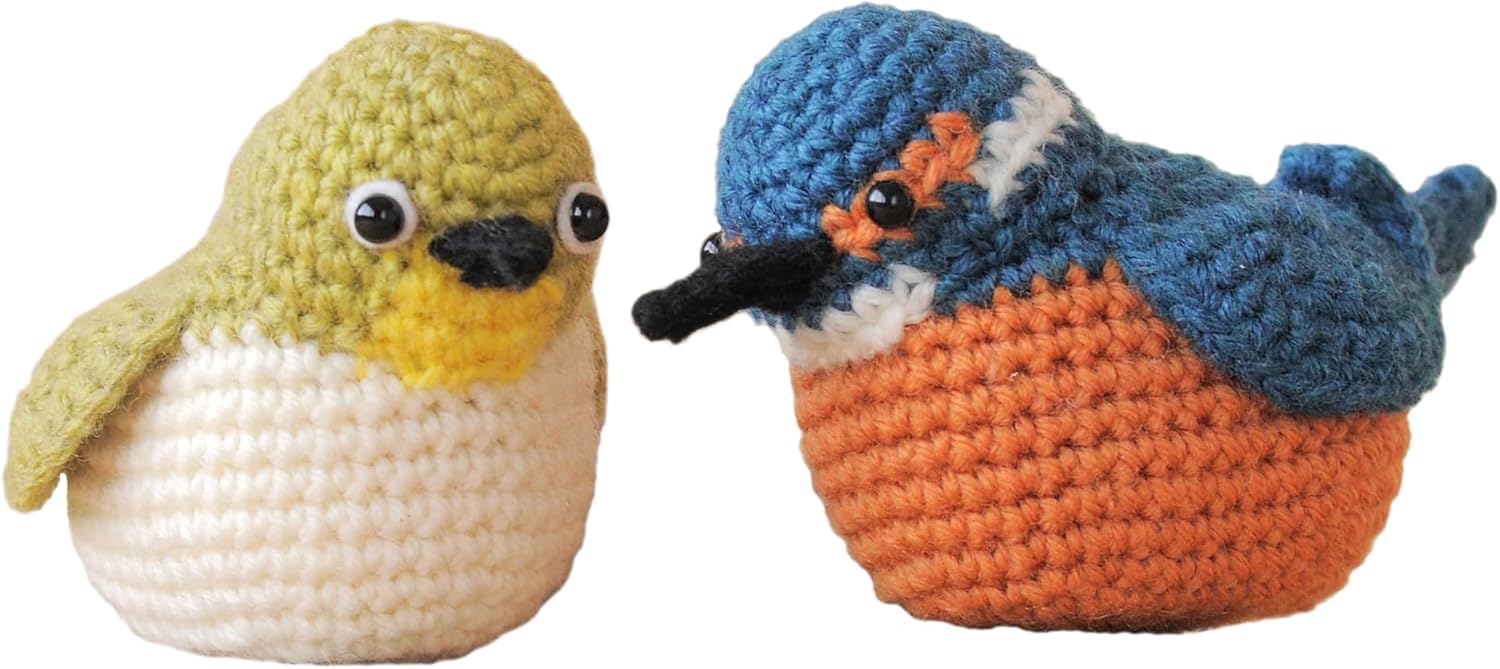 Amazon | ハマナカ あみものキット 野鳥 シリーズの あみぐるみ (ハマナカ アメリー 使用) B メジロ C カワセミ (サイズ 約 幅5.5cm×高さ6.5cm) H320-003 ...